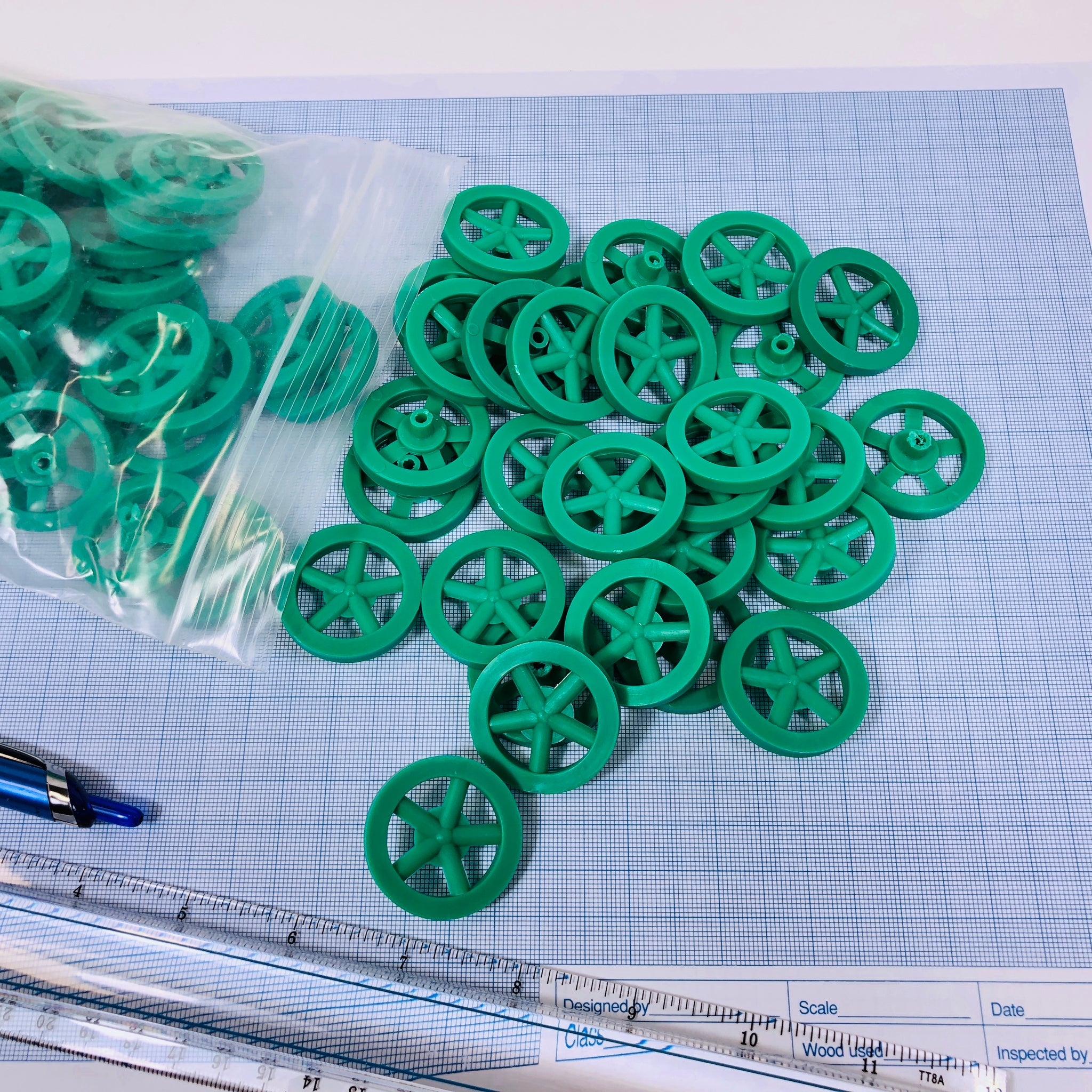 Co2 Dragster Wheels - Hobby Wheels for Miniature Cars and Educational ...