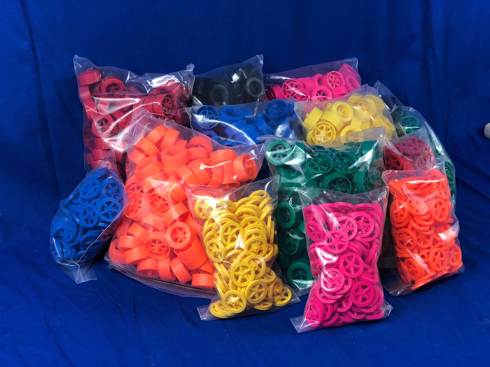 Rear Wheels for Co2 Dragsters, 100-Pk – Activity Based Supplies