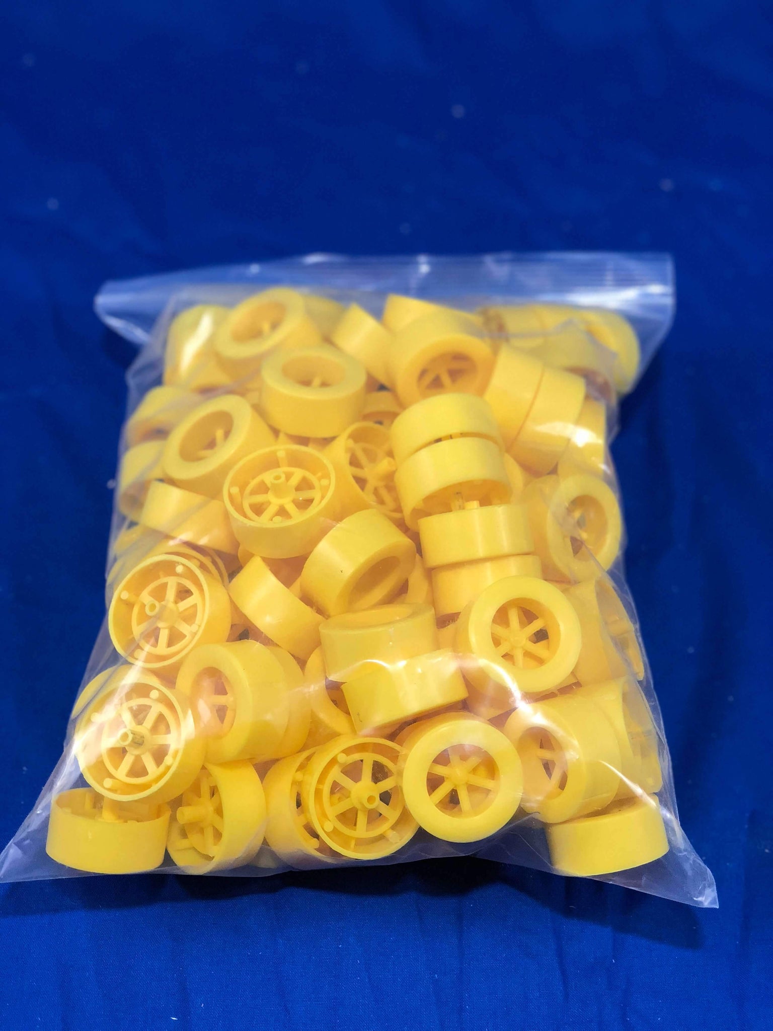 Rear Wheels for Co2 Dragsters, 100-Pk – Activity Based Supplies